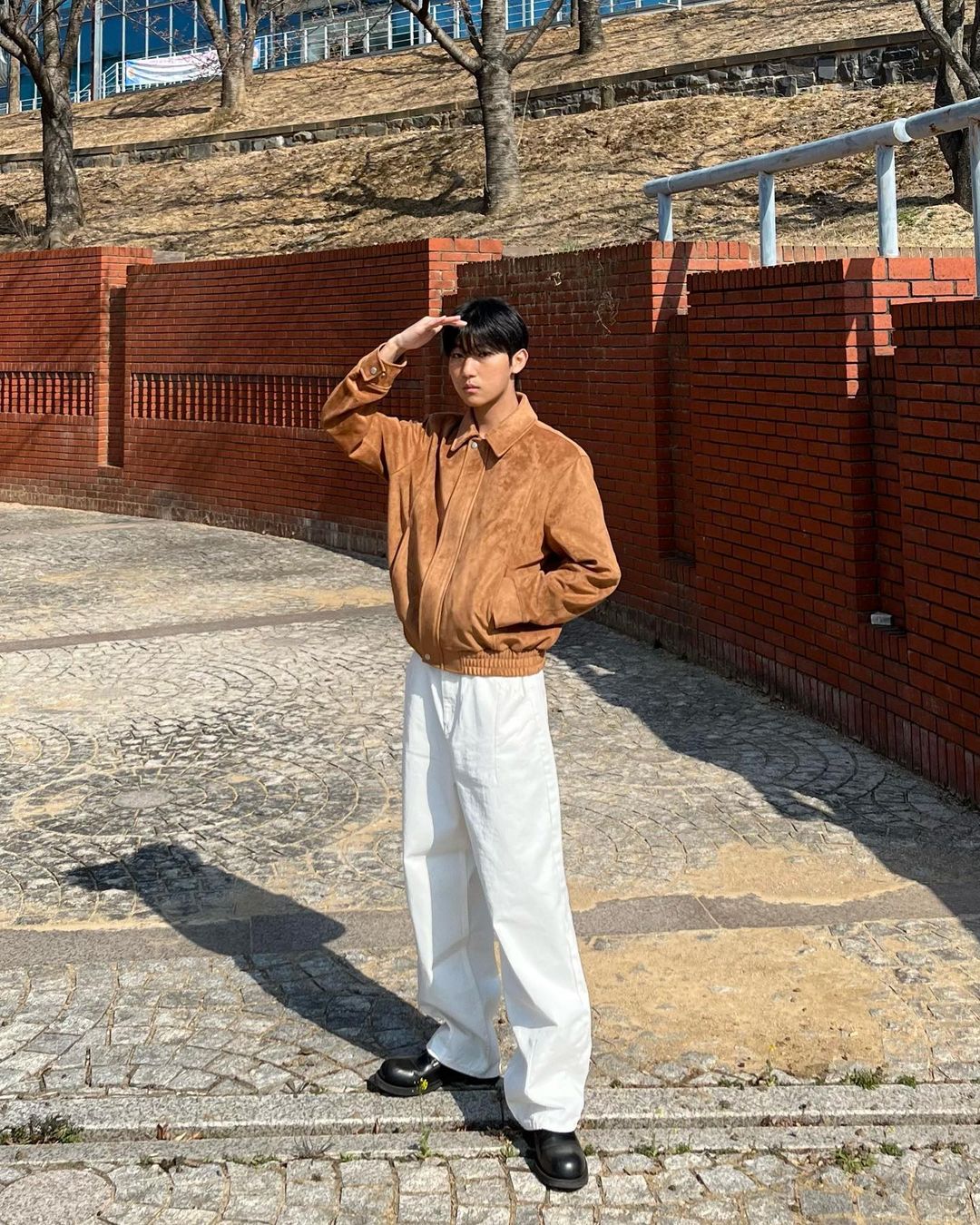 @biggun.lee님의 미니멀 스타일 | 크리에이터 룩북은 온더룩