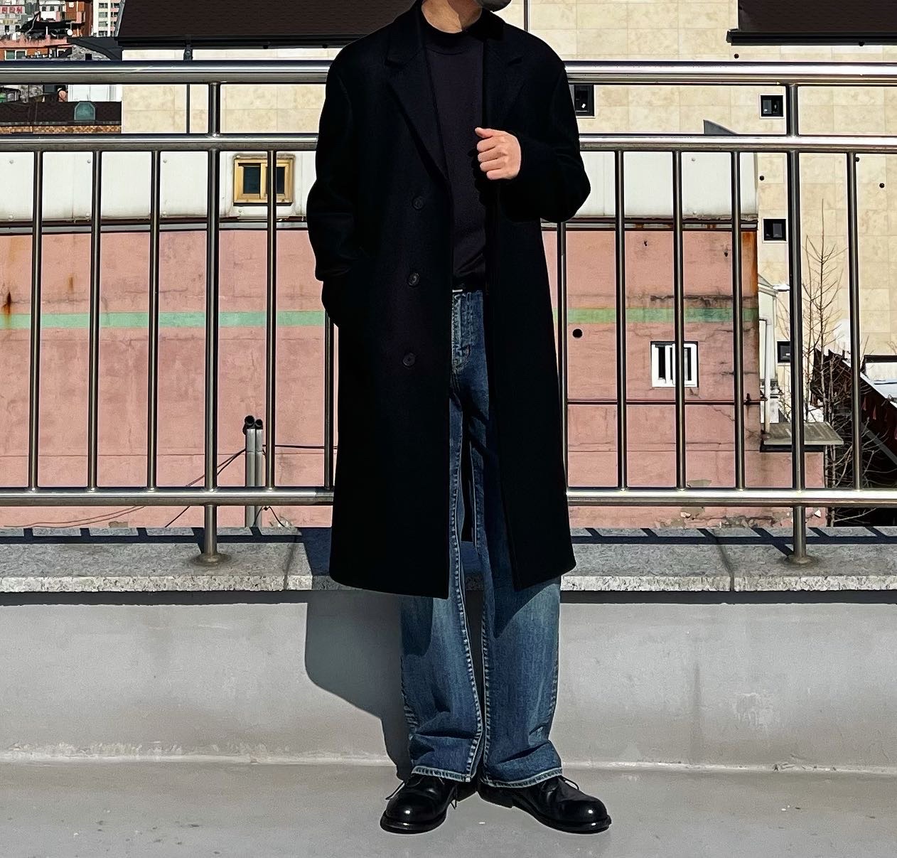 @sol_dalee님의 미니멀 스타일 | 크리에이터 룩북은 온더룩