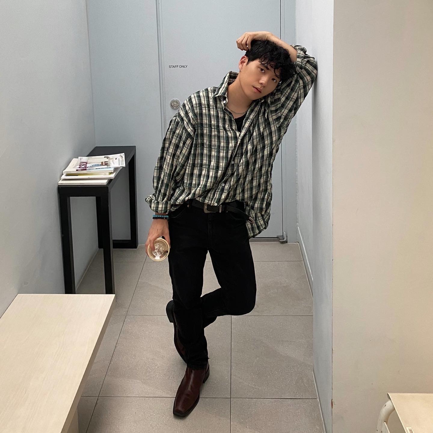 @teoo.kim님의 유니크 스타일 | 크리에이터 룩북은 온더룩