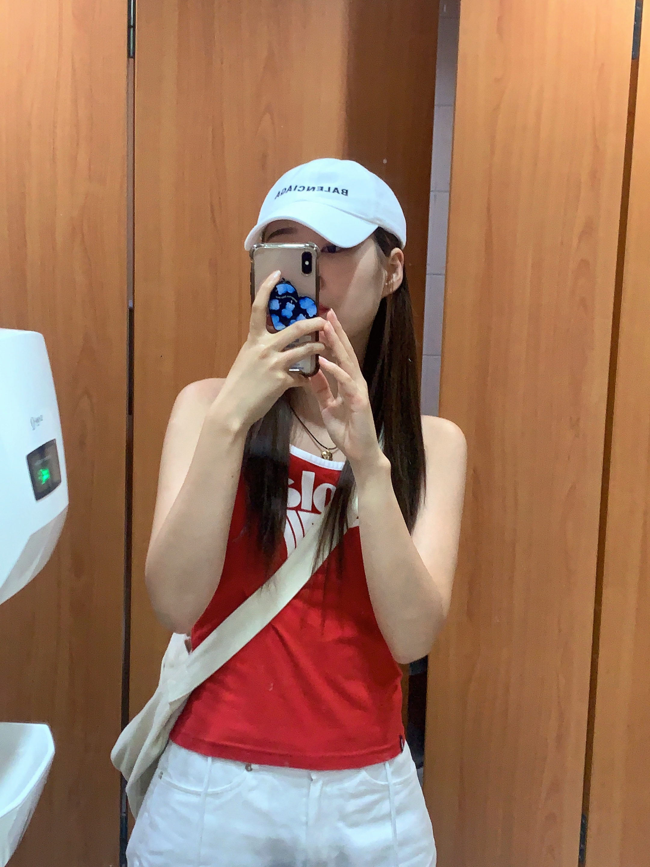 @chobab_love님의 이지캐주얼 스타일 | 크리에이터 룩북은 온더룩