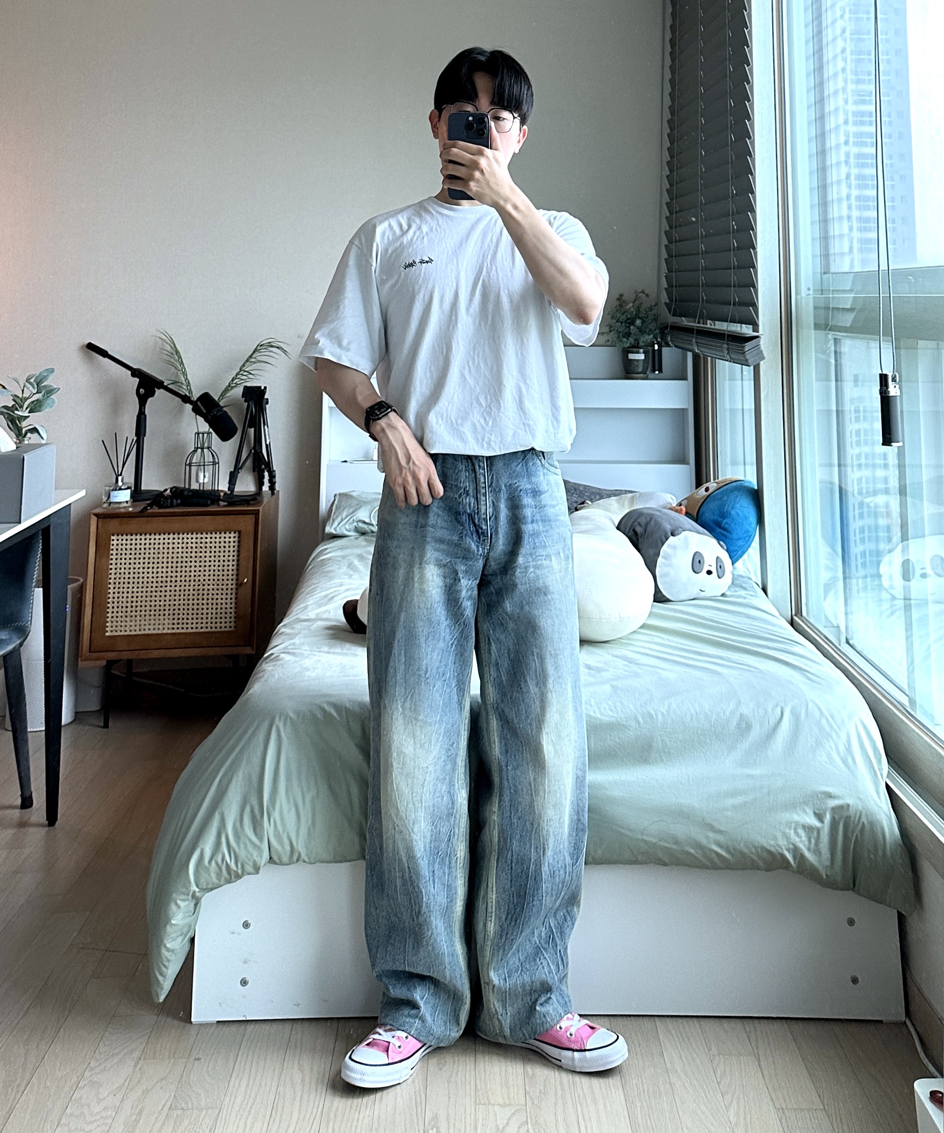 @mingrammer.clothes님의 미니멀 스타일 | 크리에이터 룩북은 온더룩