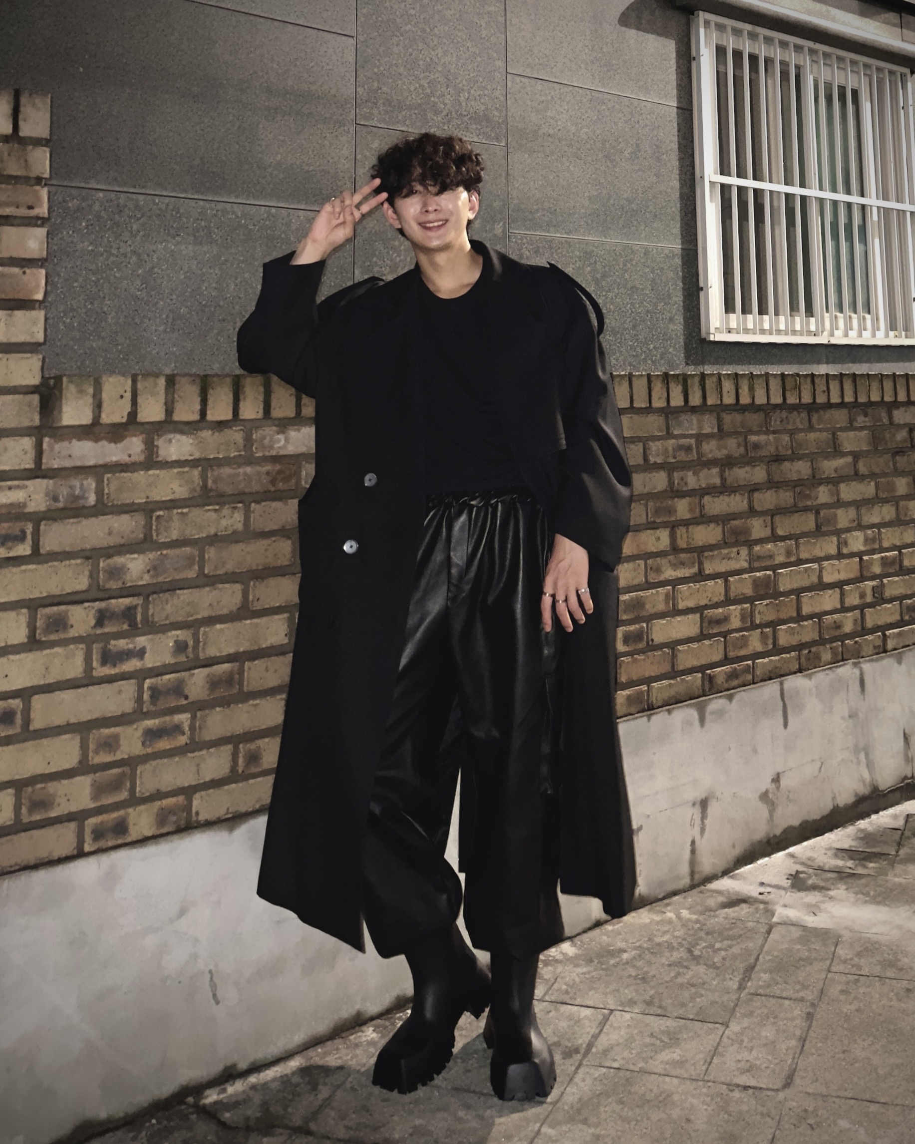 @h.june_님의 유니크 스타일 | 크리에이터 룩북은 온더룩