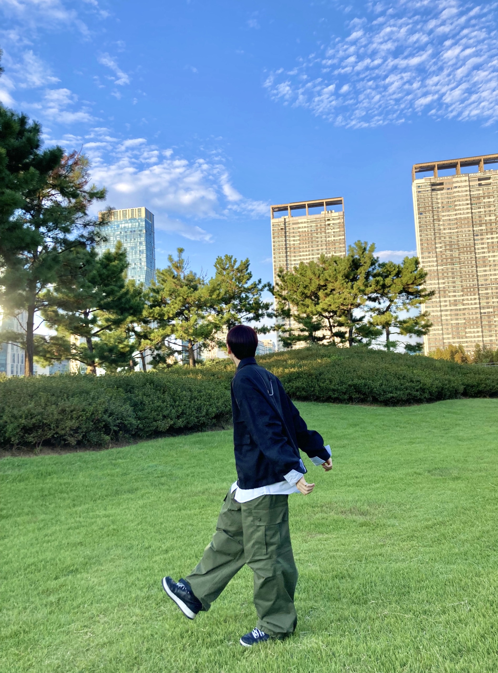 @hundred.0min님의 시티보이 스타일 | 크리에이터 룩북은 온더룩