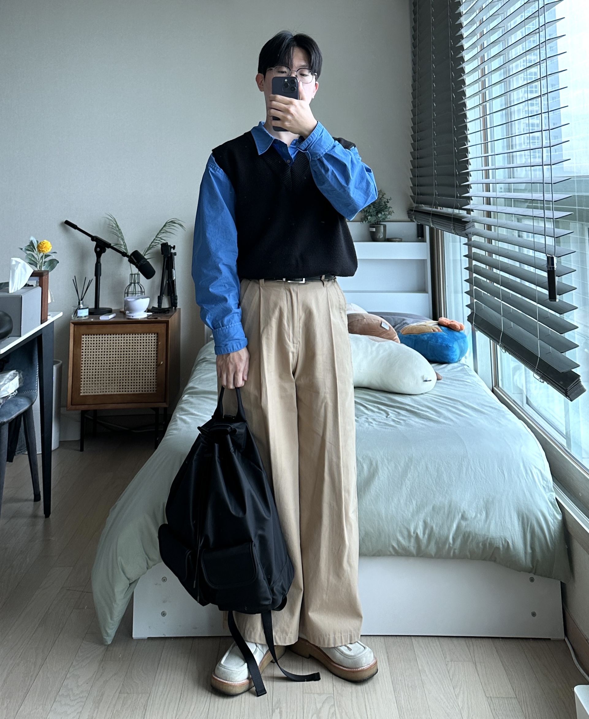 @mingrammer.clothes님의 미니멀 스타일 | 크리에이터 룩북은 온더룩