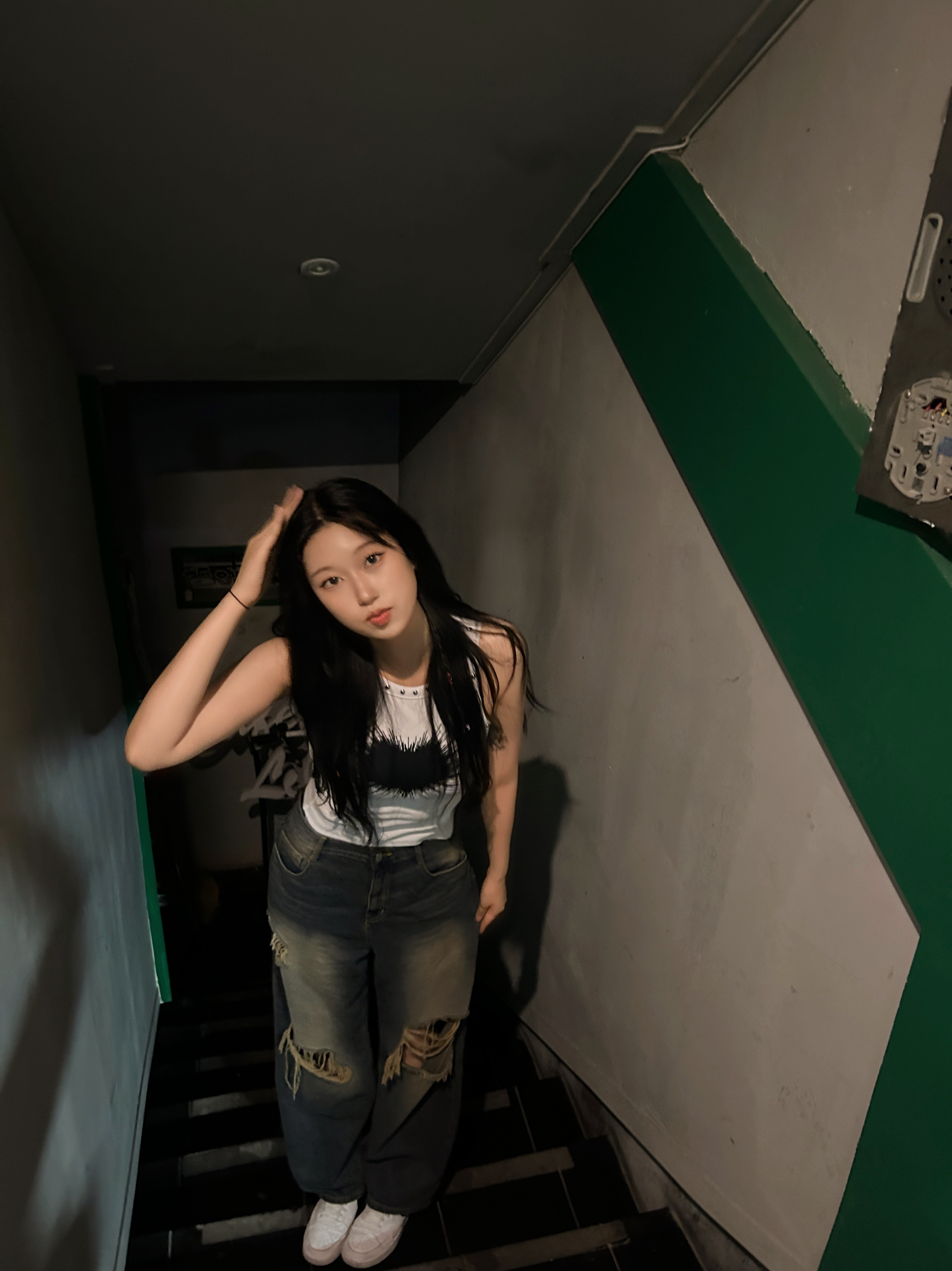 @hi_pepe___님의 이지캐주얼 스타일 | 크리에이터 룩북은 온더룩