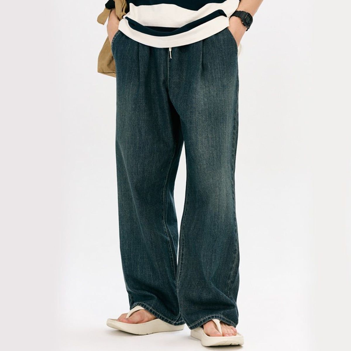 REFLYPERKY(리플라이퍼키) | 실시간 인기 스타일 | [여름원단] LX8608 원턱 이지밴딩 와이드 데님 (GHOST BRUSH D.BLUE) | 온더룩