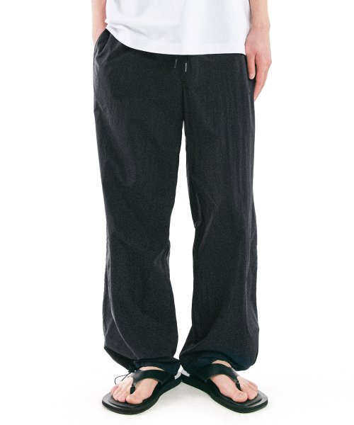 CODEGRAPHY (코드그라피) | 실시간 인기 스타일 | [써머ver] 쿨 나일론 스트링 팬츠_블랙 | 온더룩