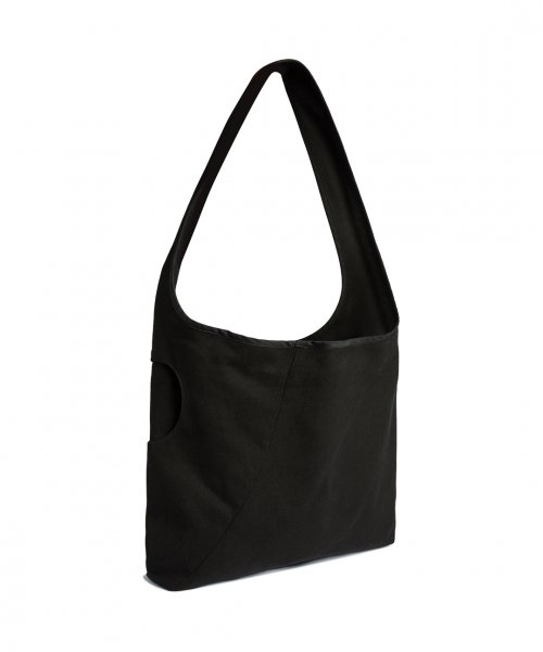 ELWK(이엘더블유케이) | 실시간 인기 스타일 | 블랙 크로스 백 | 온더룩