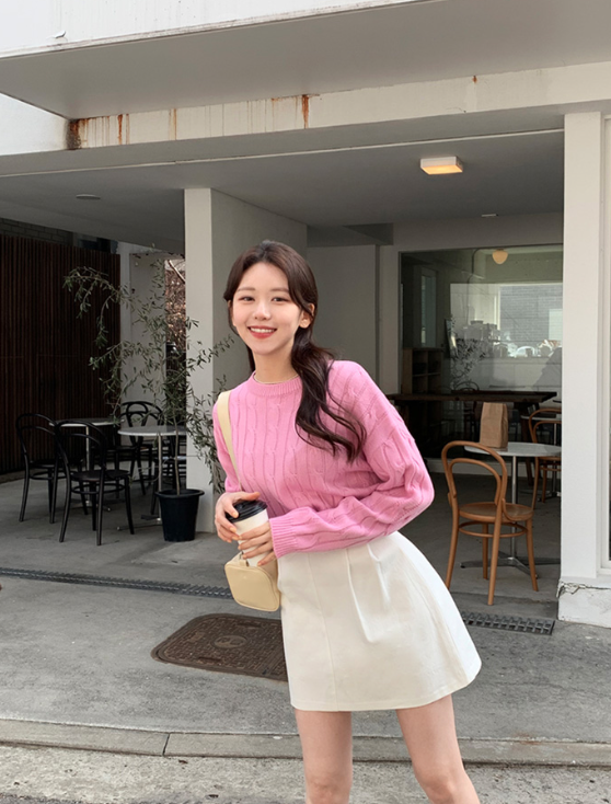 ATTRANGS(아뜨랑스) | 실시간 인기 스타일 | 테인드 플리츠 핀턱 A라인 미니 스커트_IVORY | 온더룩