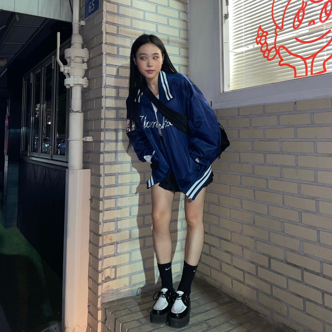 @clozhu님의 스트릿 스타일 | 크리에이터 룩북은 온더룩