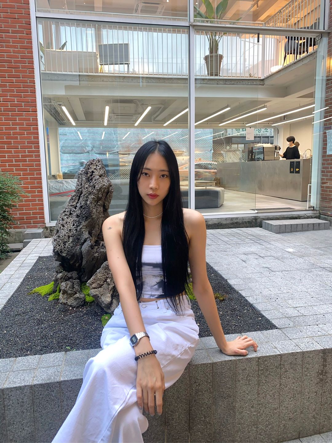 @seoo.a님의 스트릿 스타일 | 크리에이터 룩북은 온더룩
